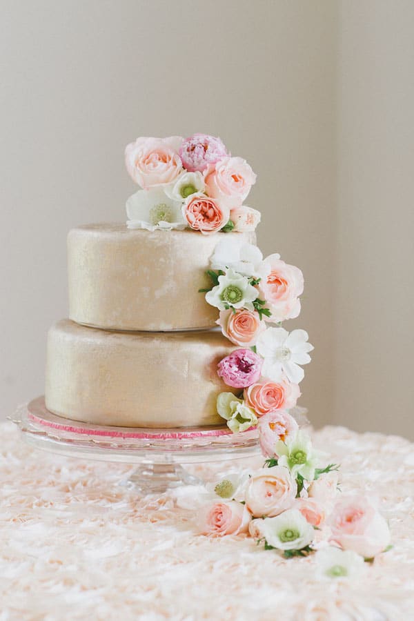 Classically Elegant Southern Spring Wedding Shoot from Alyssa Morgan ...