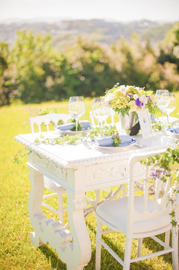 Classic Basque Wedding Inspiration in San Sebastian - Hey Wedding Lady