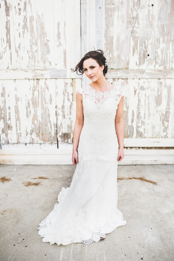 Classic Modern Wedding Day Style from Jacquelynn Brynn Photography ...
