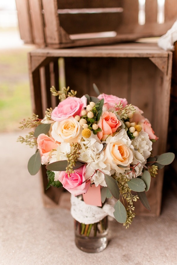 Relaxed Glam Southern Barn Wedding - Hey Wedding Lady