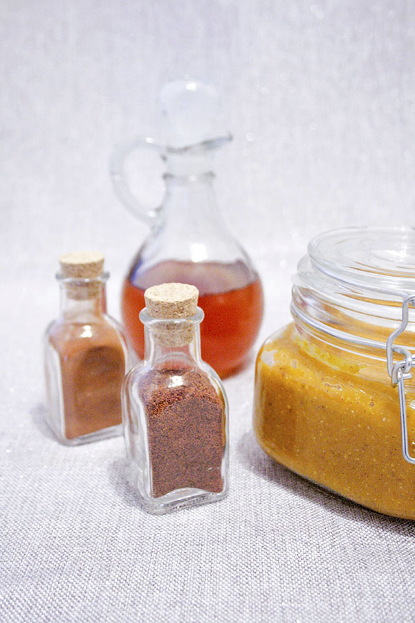 DIY Pumpkin Spice Face Mask - Hey Wedding Lady
