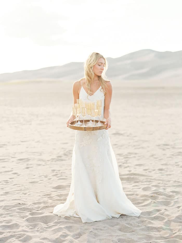 Organic and Intimate Desert Wedding in the Great Sand Dunes - Hey ...