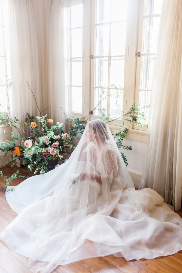 Enchanted Spring Bridal Shoot with a Vintage Dress - Hey Wedding Lady