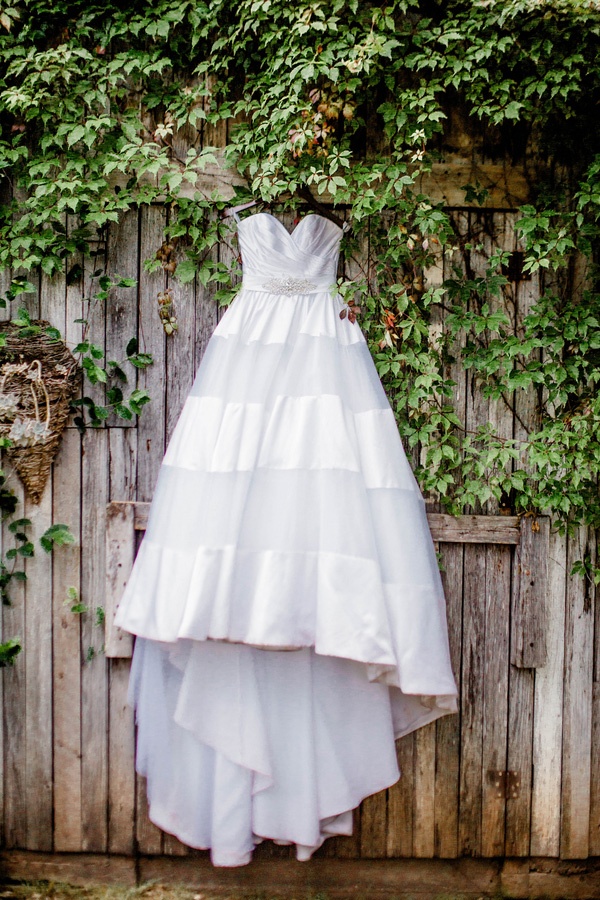 Preppy Southern Chic Summer Wedding Shoot - Hey Wedding Lady