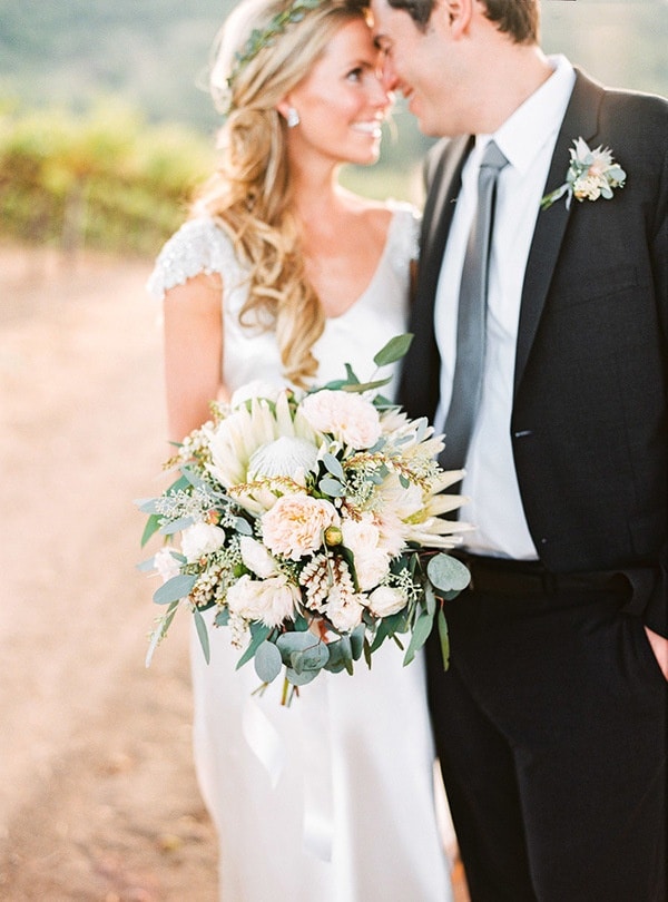Effortless Southern California Wedding Style - Hey Wedding Lady