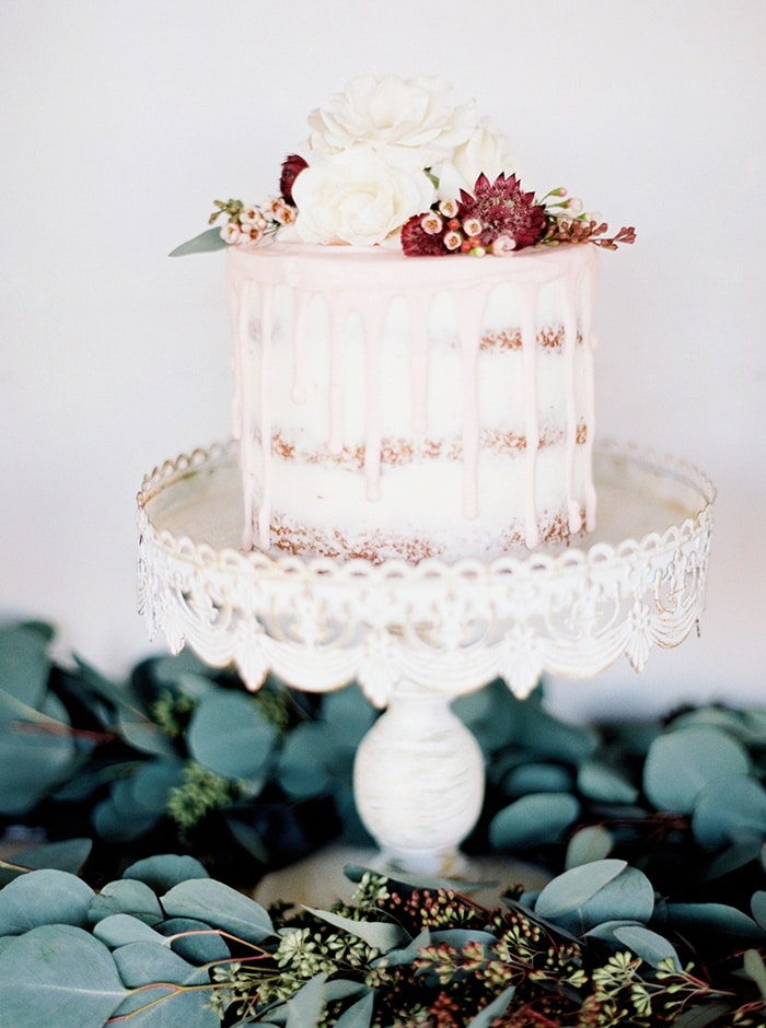 Vintage Romance in Blush and Berry - Hey Wedding Lady