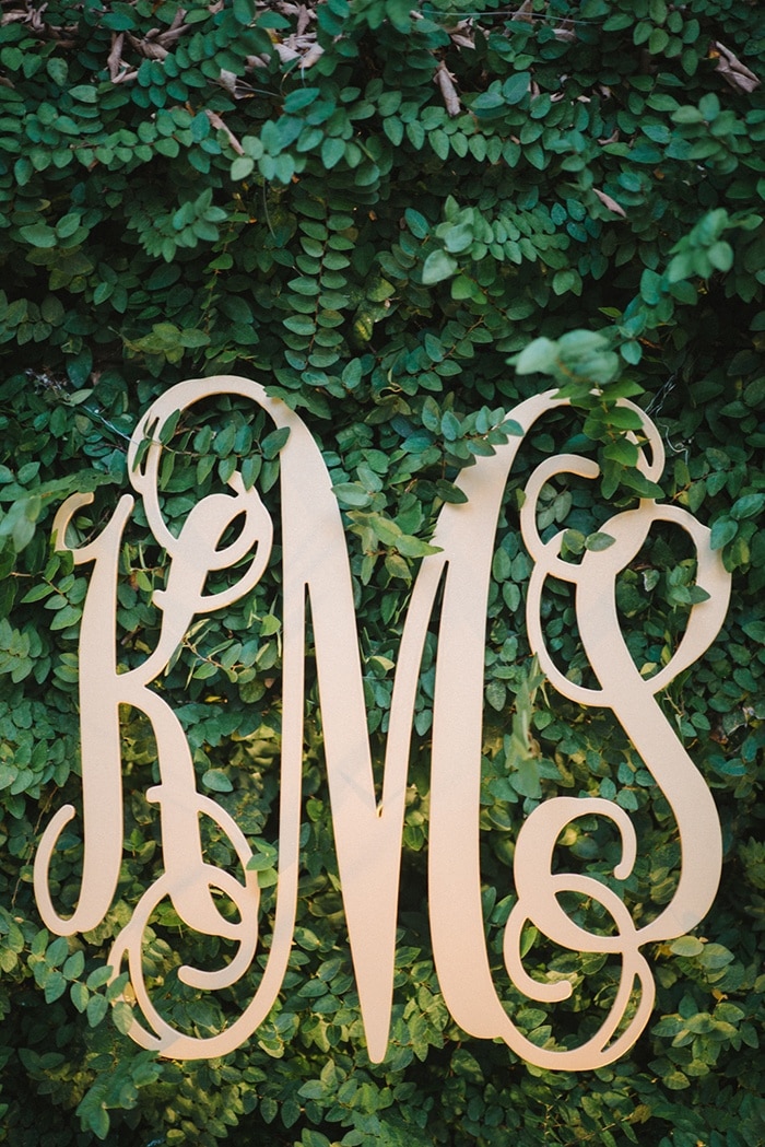 Black Tie Glam Wedding with Southern Style - Hey Wedding Lady