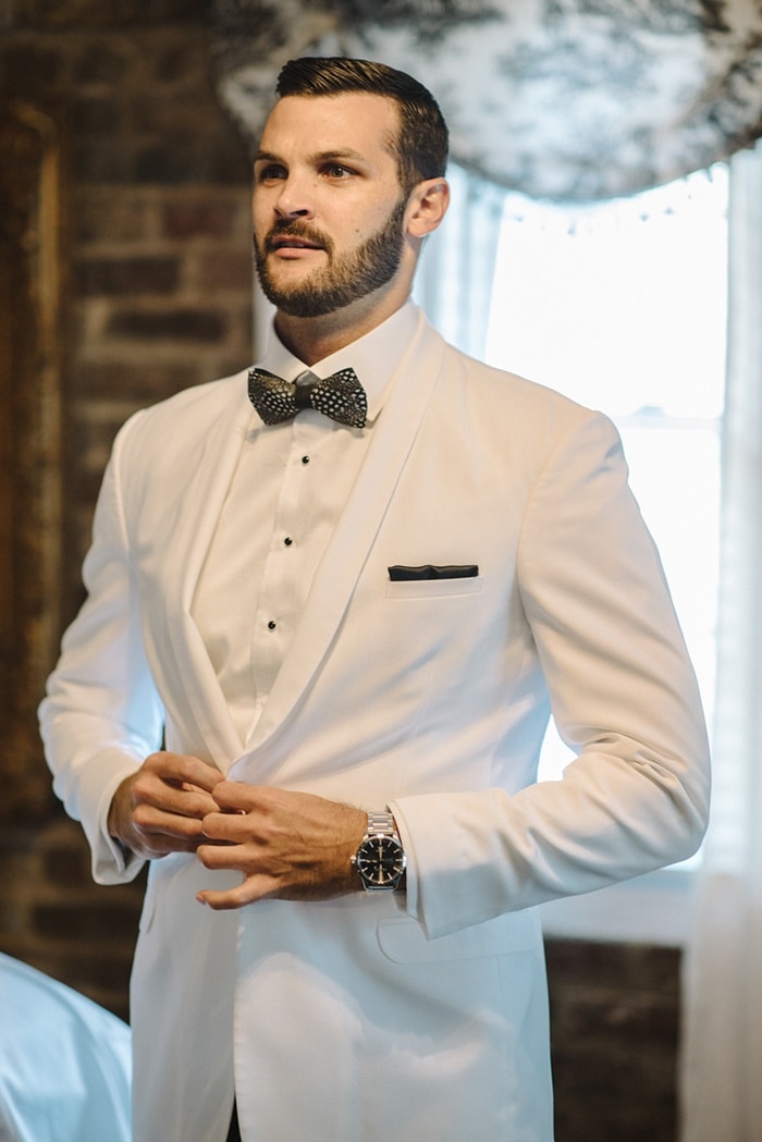 Black Tie Glam Wedding with Southern Style - Hey Wedding Lady