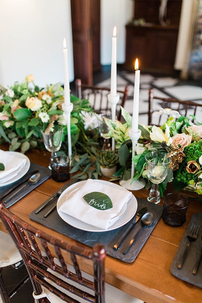 Modern Greenery Decor for an Organic Wedding - Hey Wedding Lady
