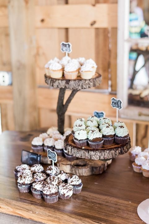 Rustic Romance at River Shack Farm - Hey Wedding Lady