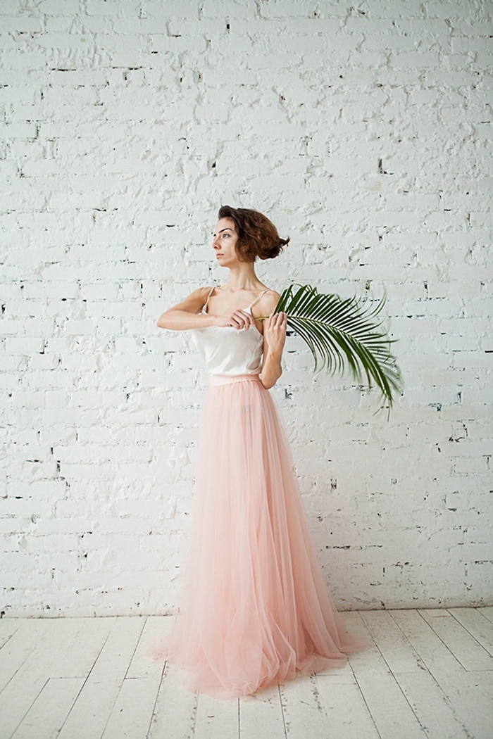 Neon Spring Flowers for a Tropical Wedding - Hey Wedding Lady