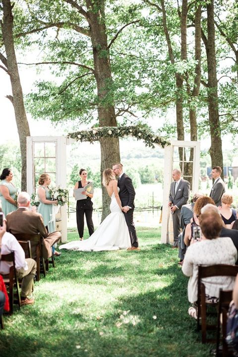 Timeless Modern Wedding with Rustic Chic Style - Hey Wedding Lady