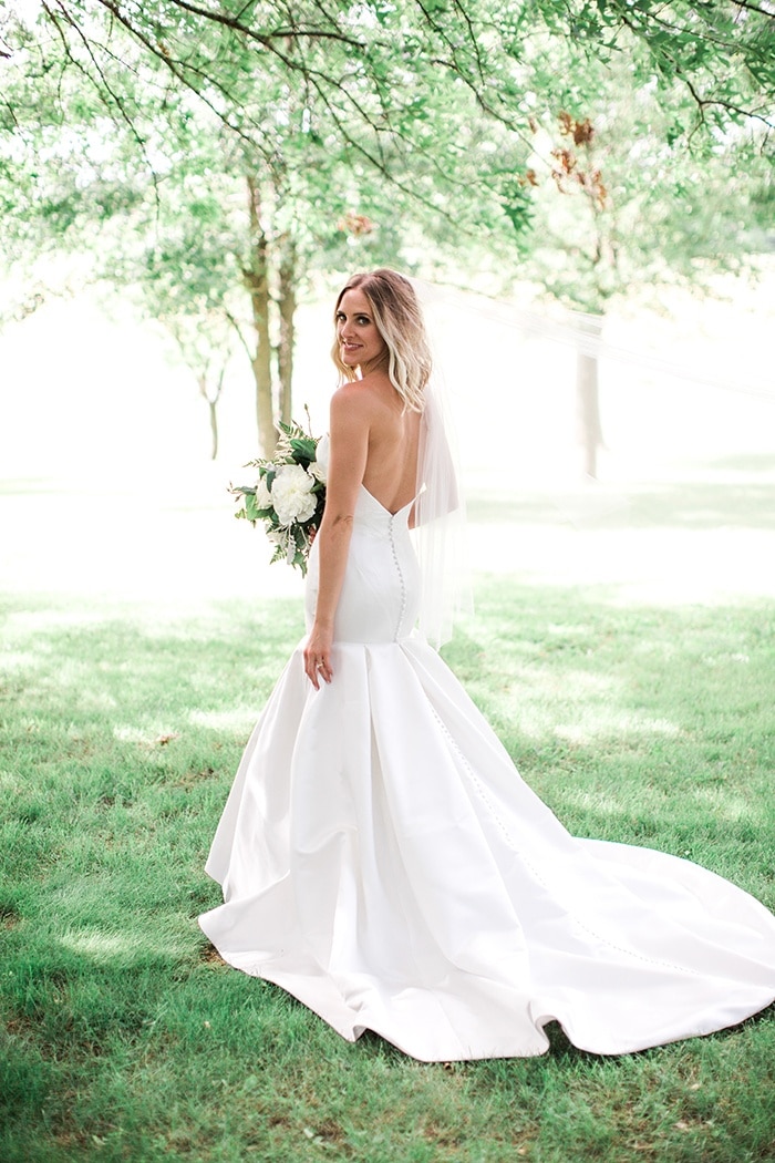 Timeless Modern Wedding with Rustic Chic Style - Hey Wedding Lady