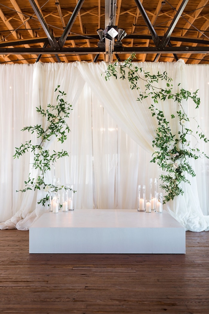 Earthy and Organic Wedding Style with Modern Greenery - Hey Wedding Lady