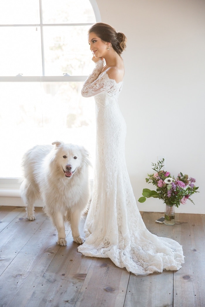 Ultra Violet Meets Timeless Wedding Style - Hey Wedding Lady