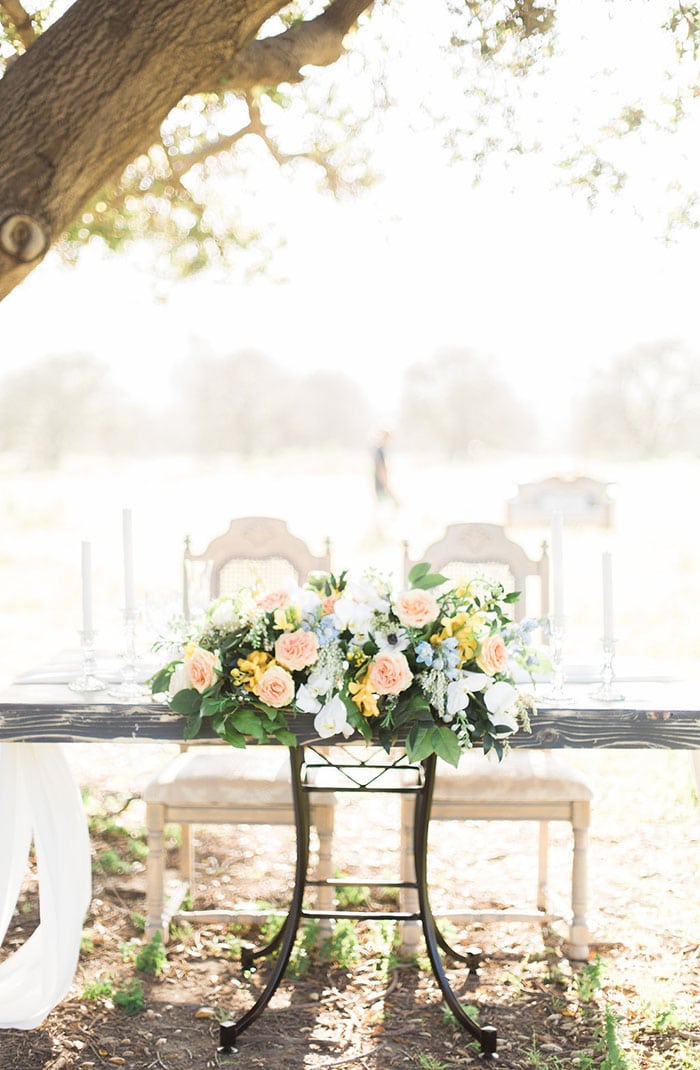 Sunshine and Wildflowers for a Rustic Wedding Day - Hey Wedding Lady
