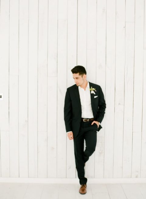 Modern Southern Style with Citrus and Poppy - Hey Wedding Lady