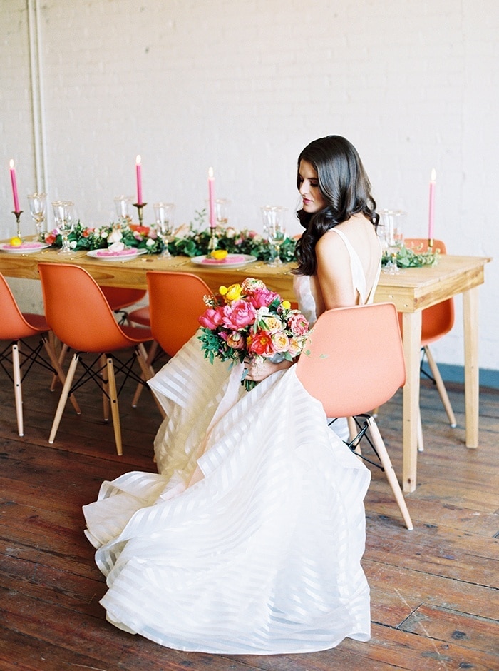 Romantic Modern Wedding Day Style - Hey Wedding Lady