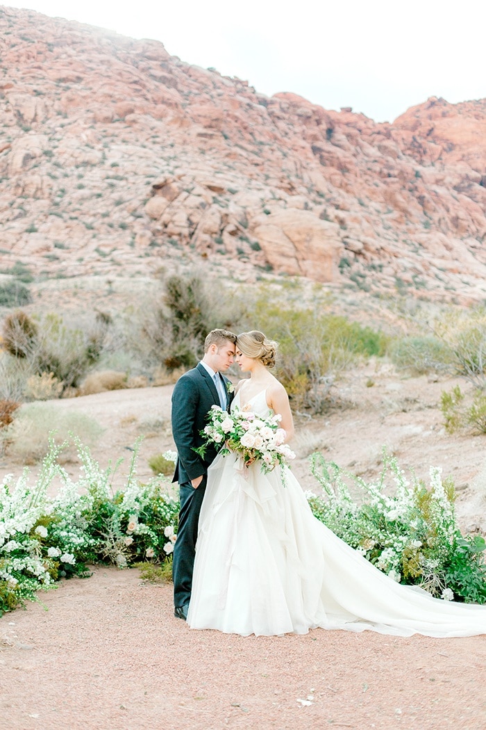 A Desert Elopement for the Romantic at Heart - Hey Wedding Lady