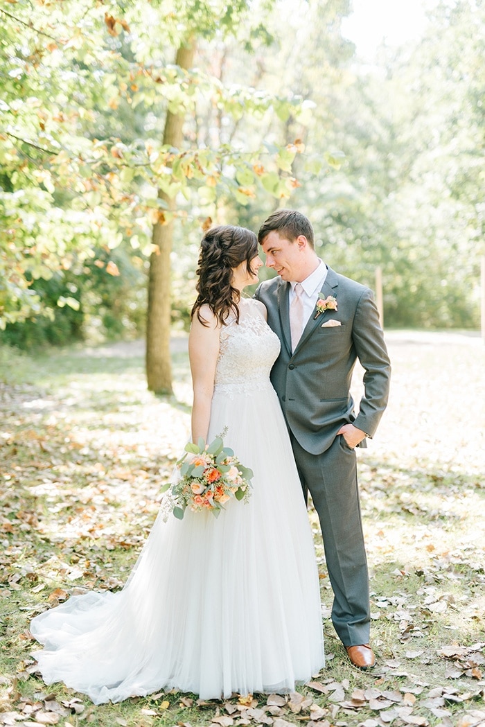 The Rustic Wedding Style of Your Dreams - Hey Wedding Lady