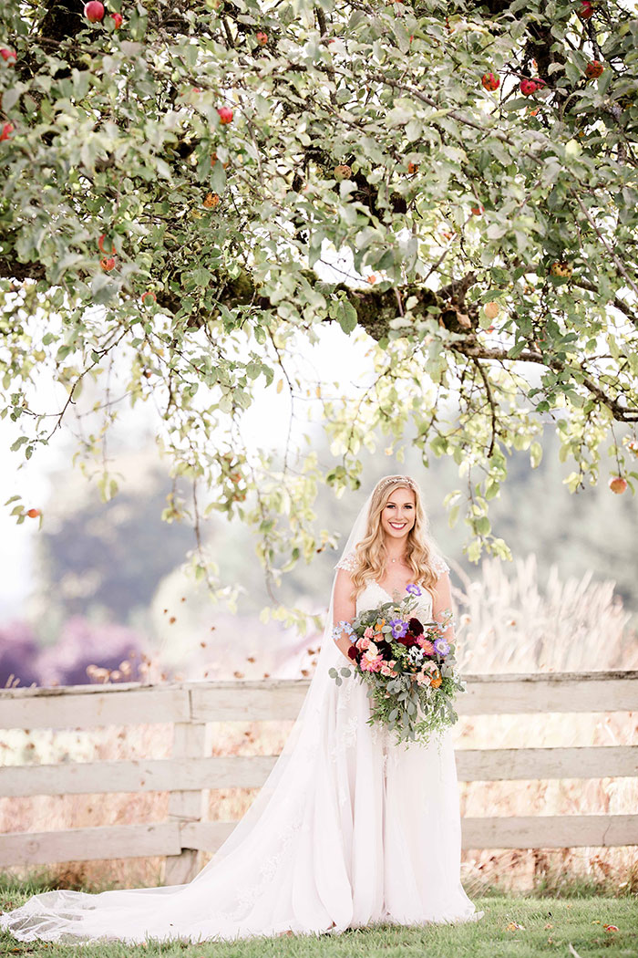 Farm Chic Wedding Day with Fall Colors - Hey Wedding Lady