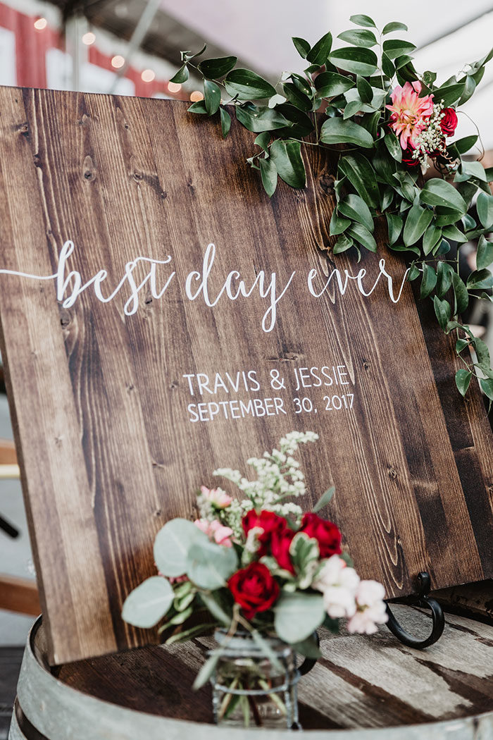 Farm Chic Wedding Day with Fall Colors - Hey Wedding Lady