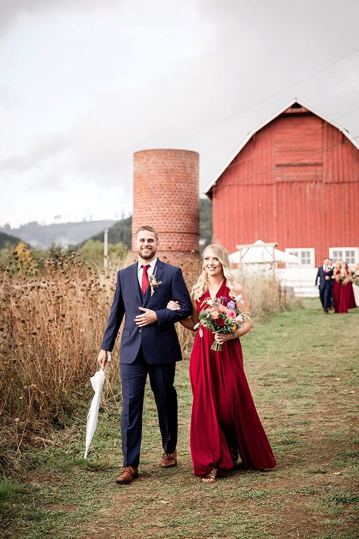 Farm Chic Wedding Day with Fall Colors - Hey Wedding Lady
