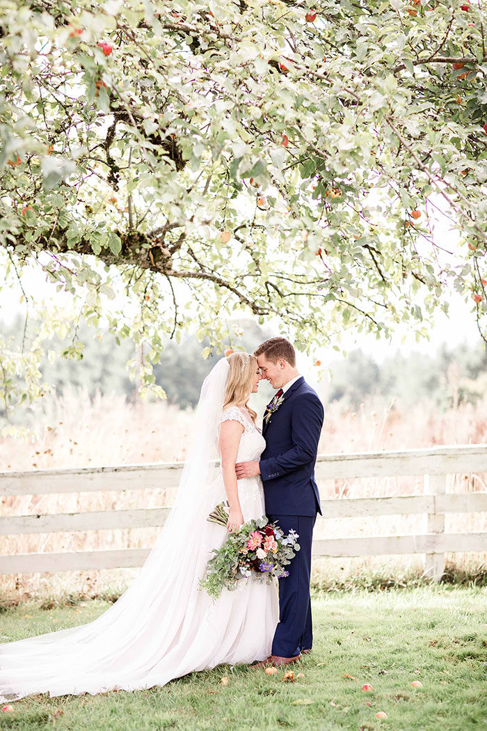 Farm Chic Wedding Day with Fall Colors - Hey Wedding Lady