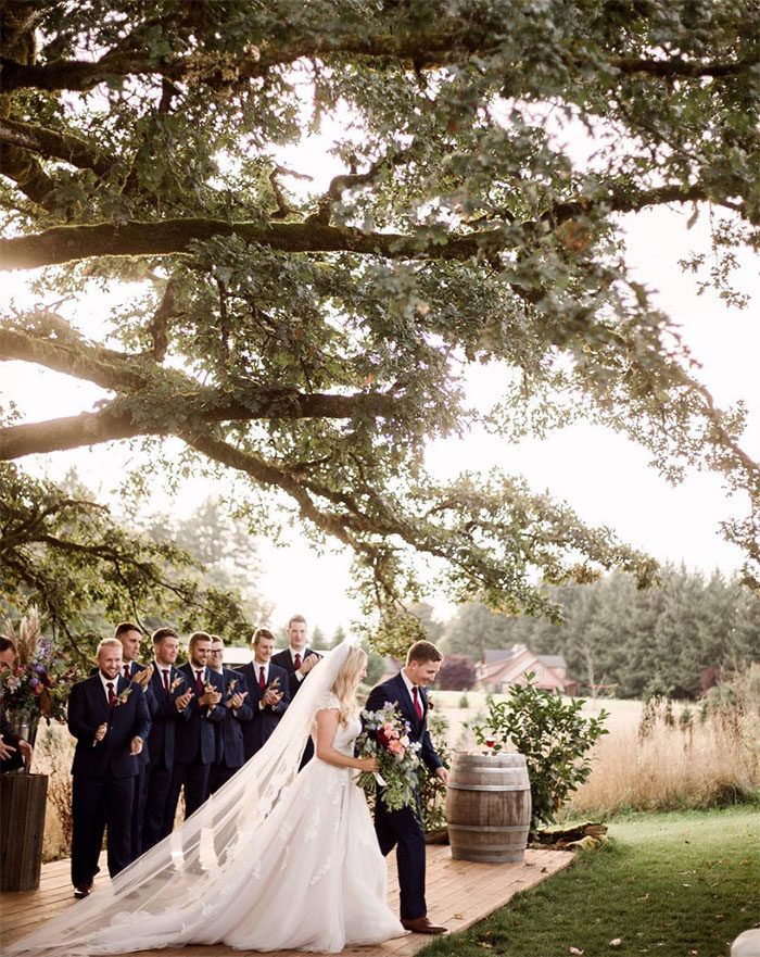 Farm Chic Wedding Day with Fall Colors - Hey Wedding Lady