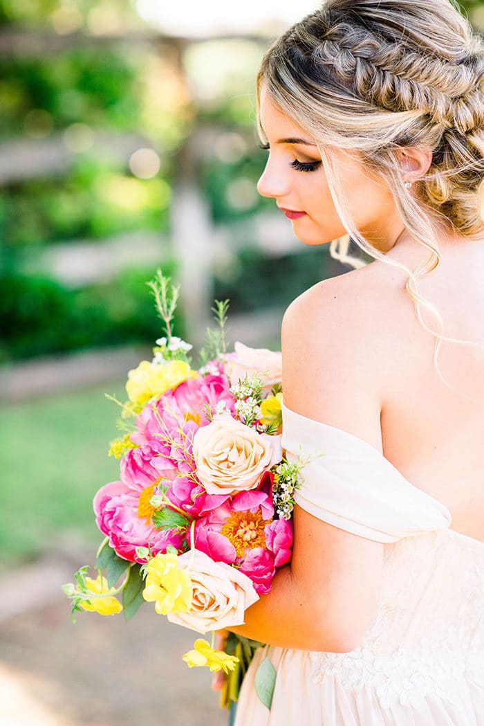 Colorful Preppy Portraits for the Equestrian Bride - Hey Wedding Lady