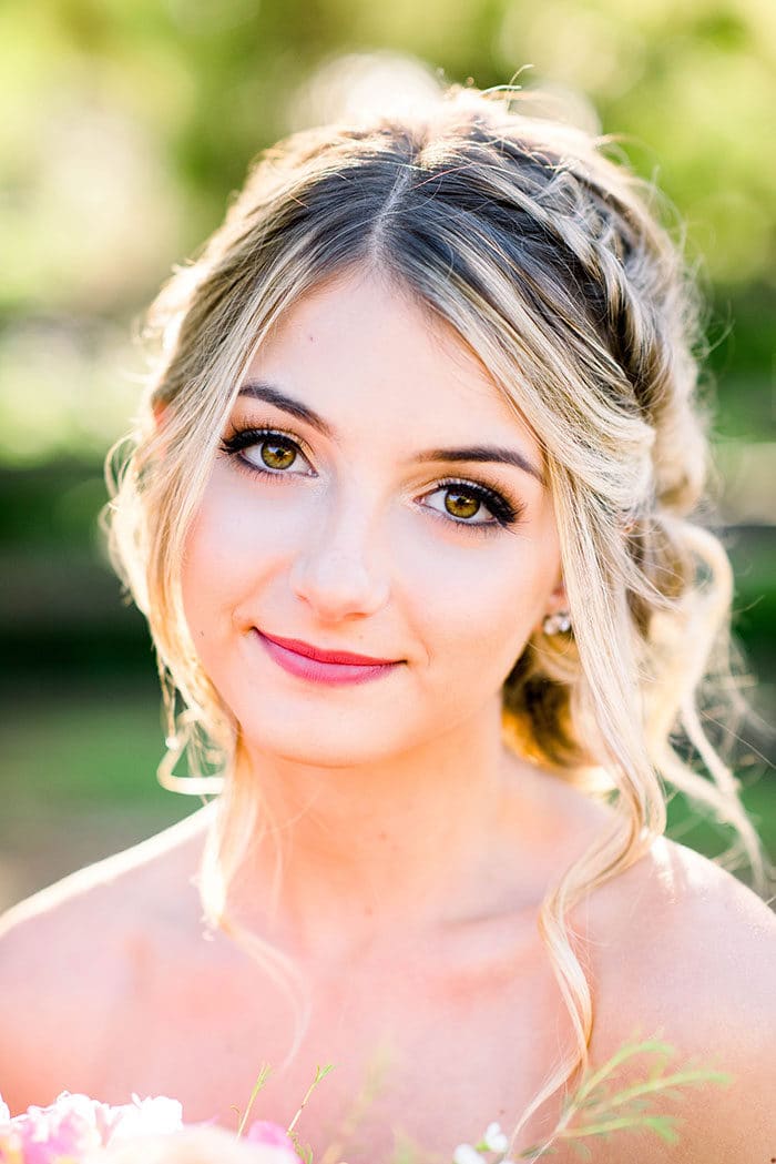 Colorful Preppy Portraits for the Equestrian Bride - Hey Wedding Lady