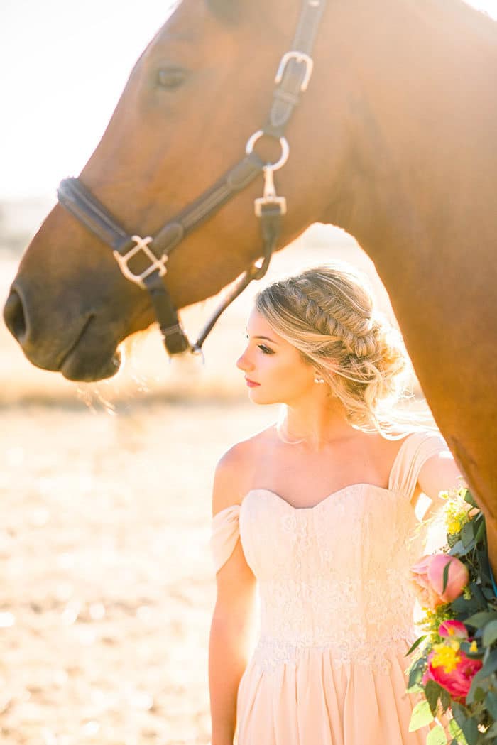 Colorful Preppy Portraits for the Equestrian Bride - Hey Wedding Lady