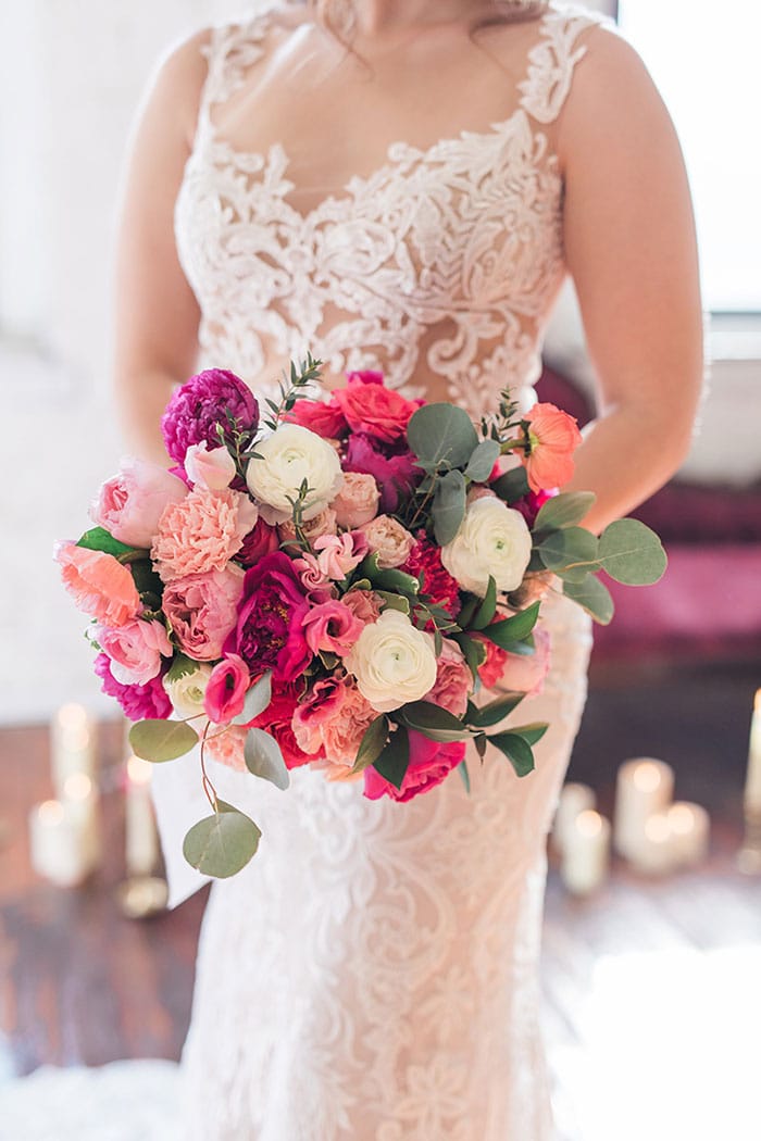 XO to this Relationship Goals Wedding Day Inspo - Hey Wedding Lady