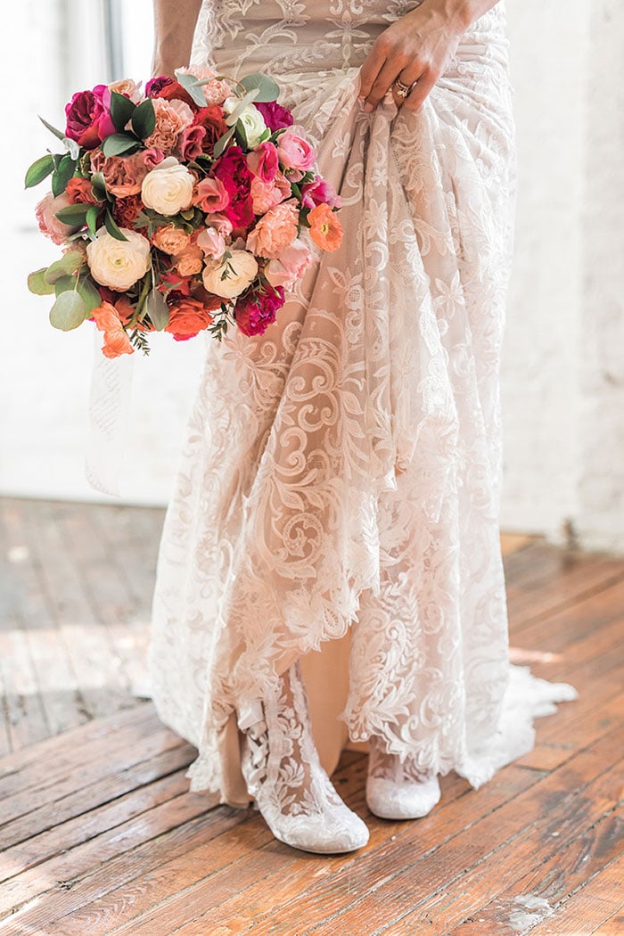 XO to this Relationship Goals Wedding Day Inspo - Hey Wedding Lady