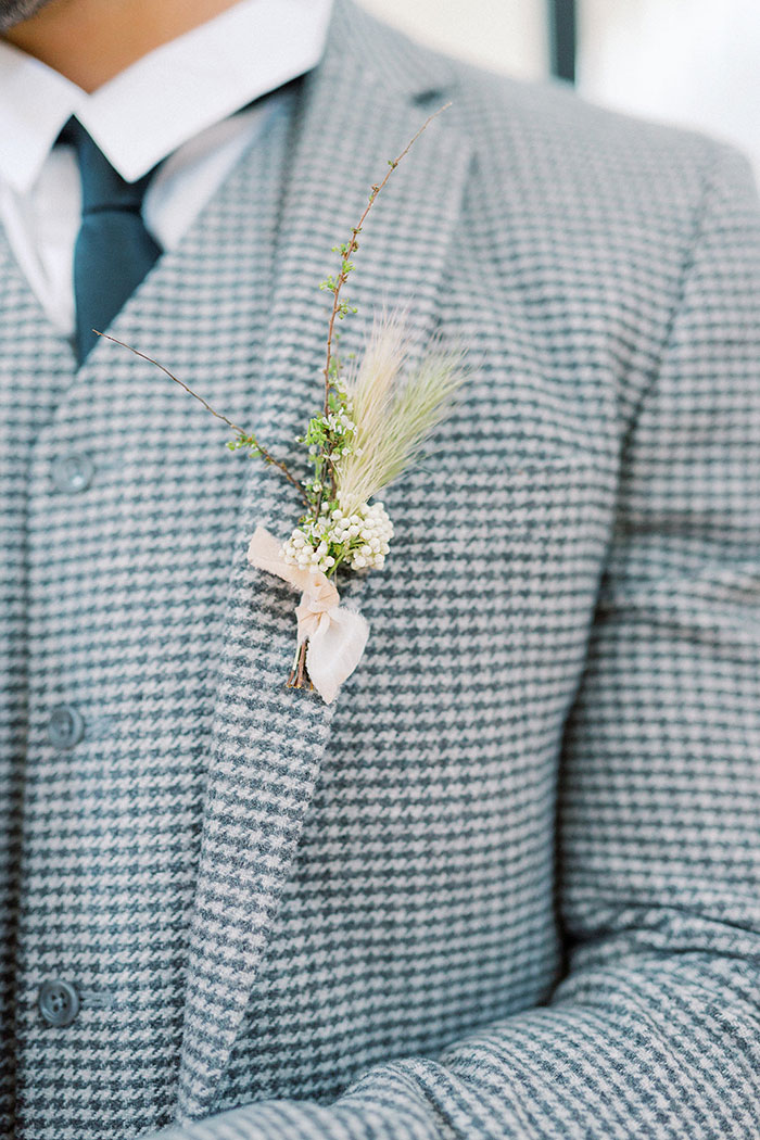 Mid-Century SoCal Style Meets Modern Minimalism - Hey Wedding Lady