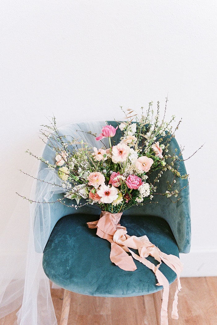 Mid-Century SoCal Style Meets Modern Minimalism - Hey Wedding Lady