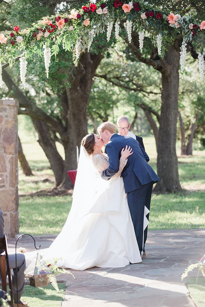 Country Glamour for a Blue and Burgundy Wedding - Hey Wedding Lady