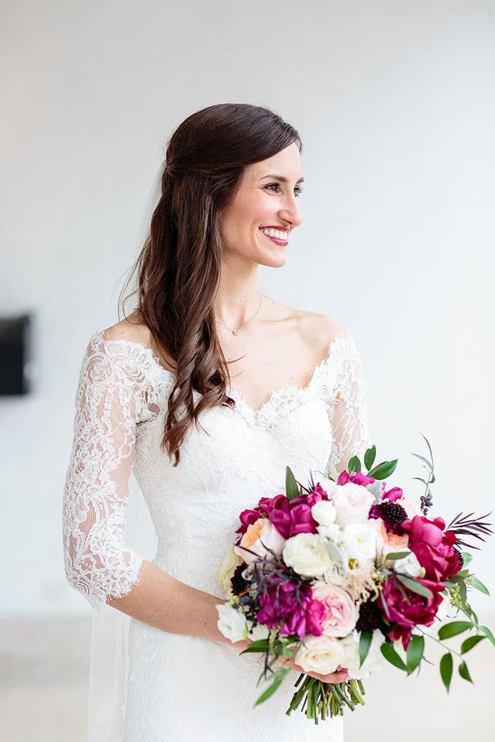 Historic Tennessee Wedding Day with Heirloom Details - Hey Wedding Lady