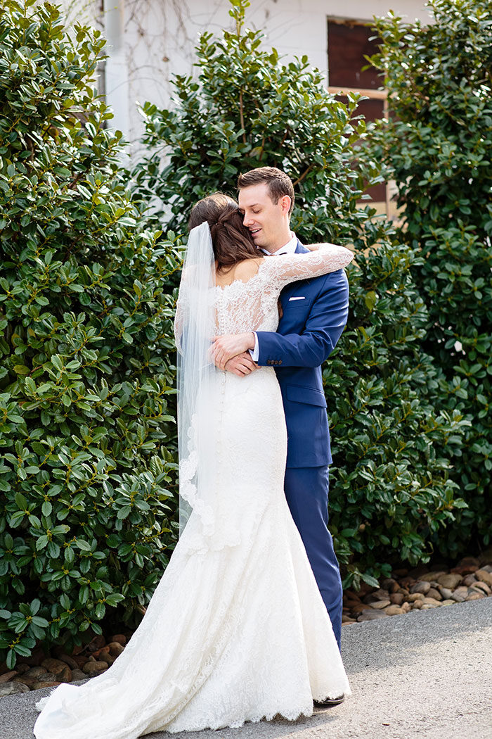 Historic Tennessee Wedding Day with Heirloom Details - Hey Wedding Lady