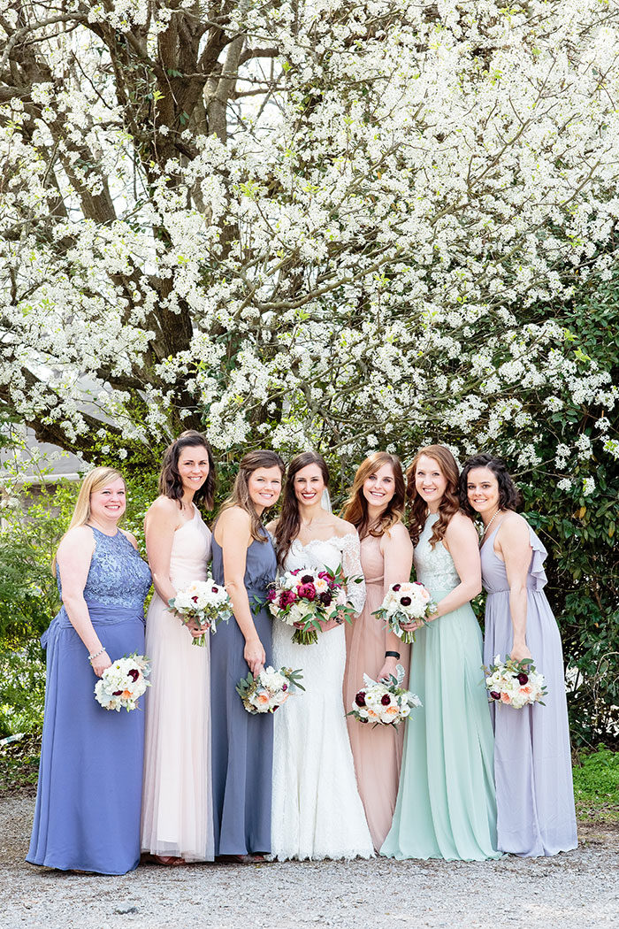 Historic Tennessee Wedding Day with Heirloom Details - Hey Wedding Lady