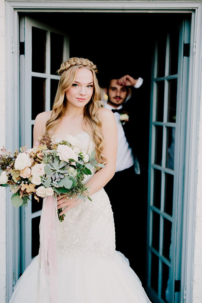 Pastels and Pumpkins for a Unique Fall Wedding Color Palette - Hey ...