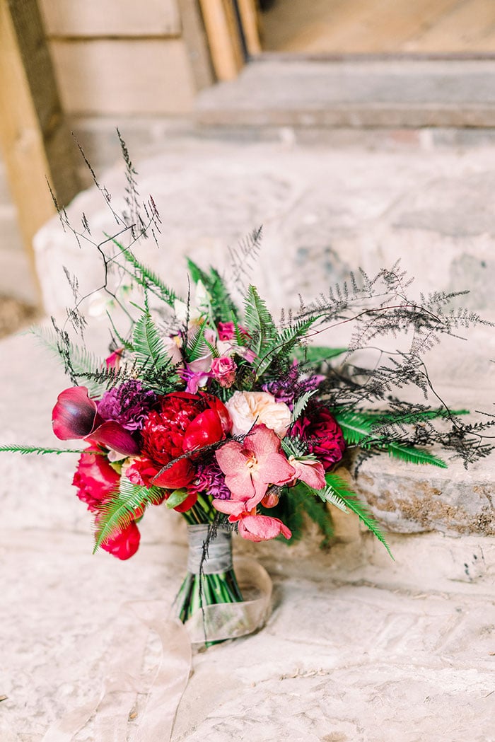 Countryside Fall Wedding with Bohemian Glam Style - Hey Wedding Lady
