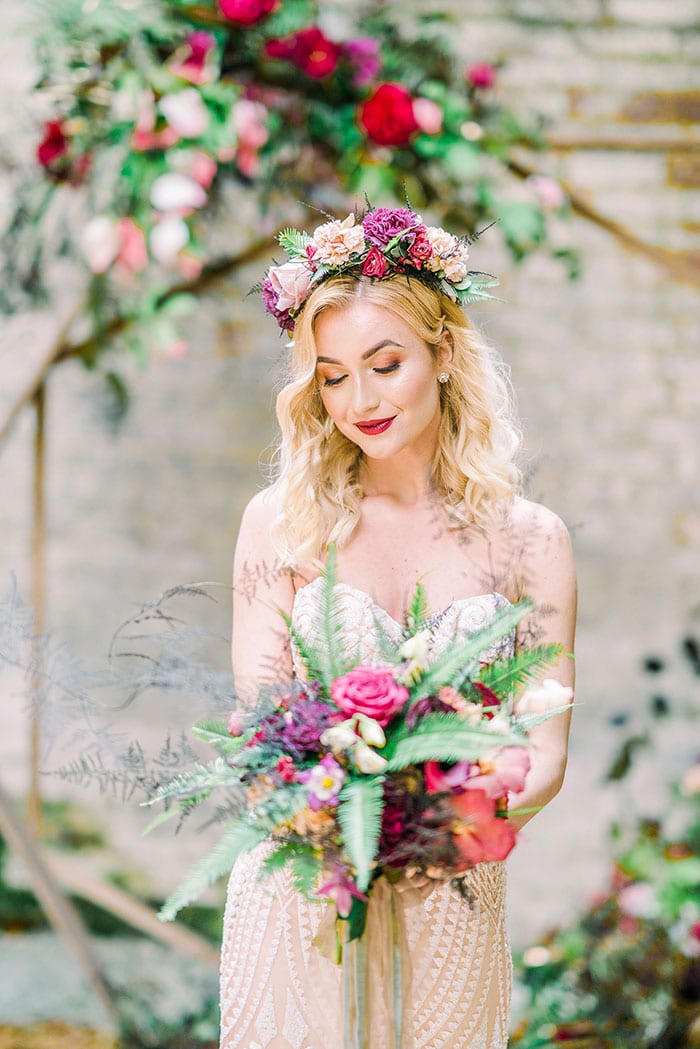 Countryside Fall Wedding with Bohemian Glam Style - Hey Wedding Lady