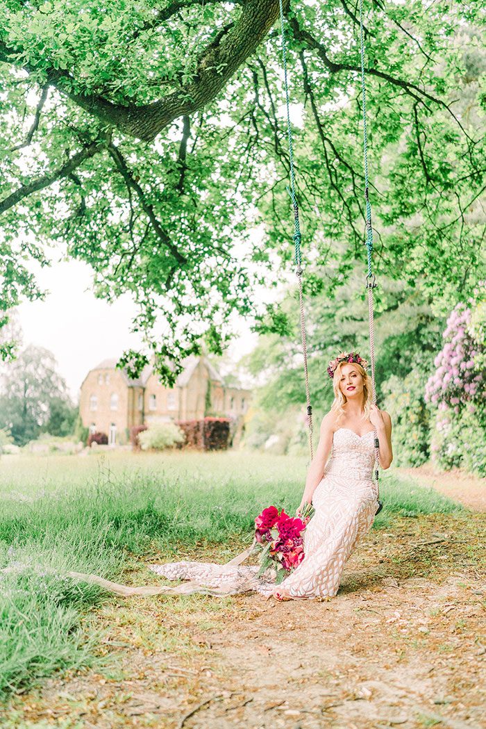 Countryside Fall Wedding with Bohemian Glam Style - Hey Wedding Lady