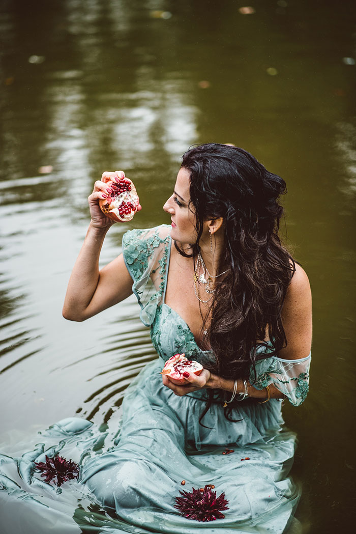 Dark Passion for an Otherworldly Wedding Inspired by Greek Myths | Hey ...