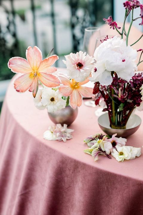 West Hollywood Rooftop Party with the Perfect Color Pop | Hey Wedding Lady