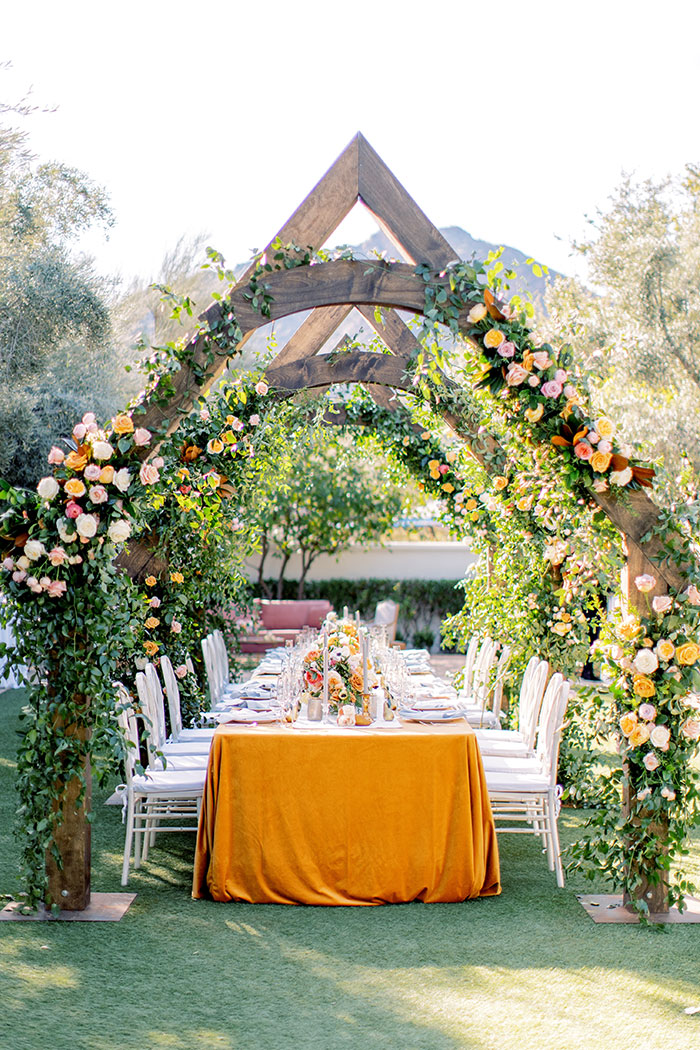Desert Oasis Wedding Starring Sunny Yellow - Hey Wedding Lady