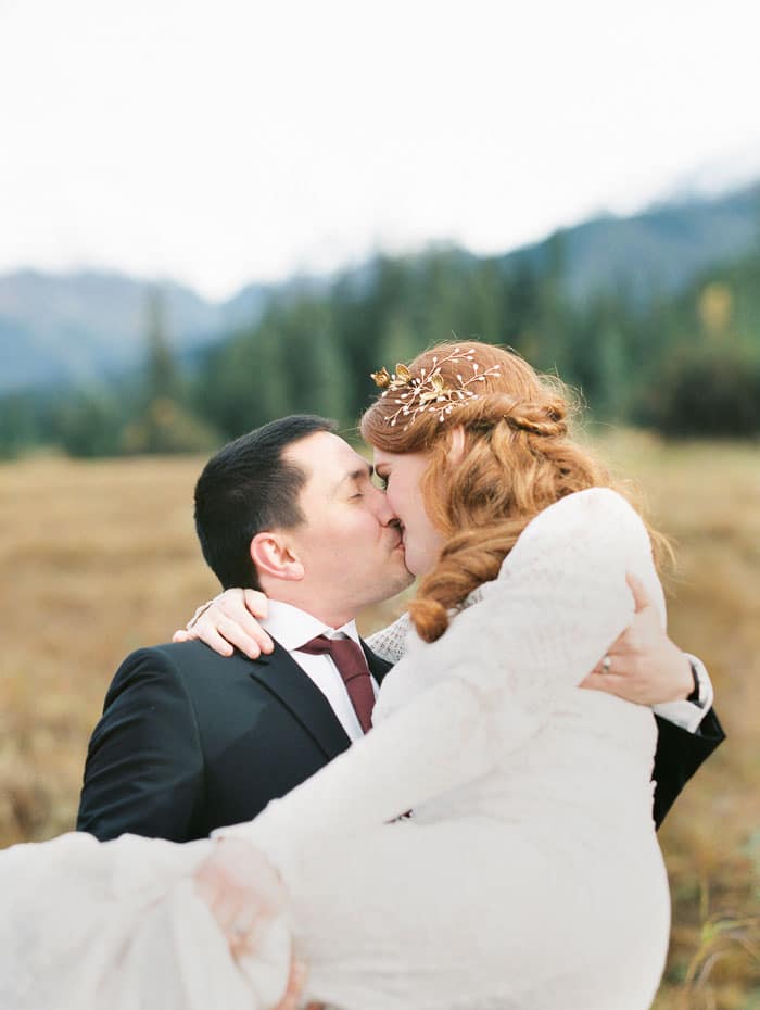 Wild Love Alaskan Wedding Celebrating Fall Foliage - Hey Wedding Lady
