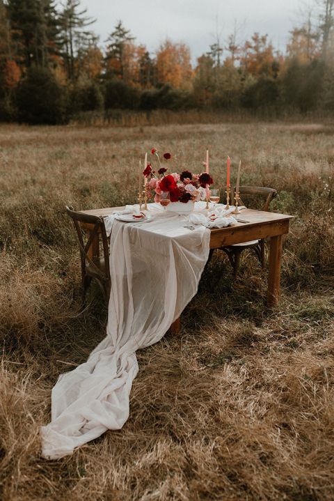 Red and Rosé Romantic Fall Colors with Rustic Garden Style - Hey ...