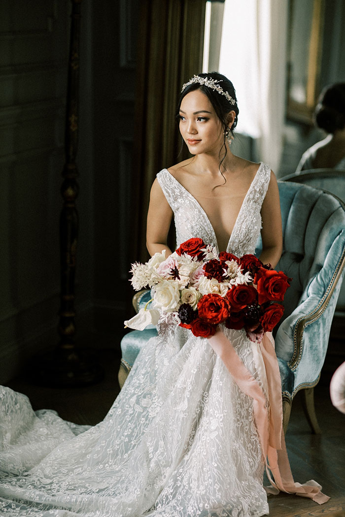 Small Wedding Ceremony with Bold Modern Flowers - Hey Wedding Lady